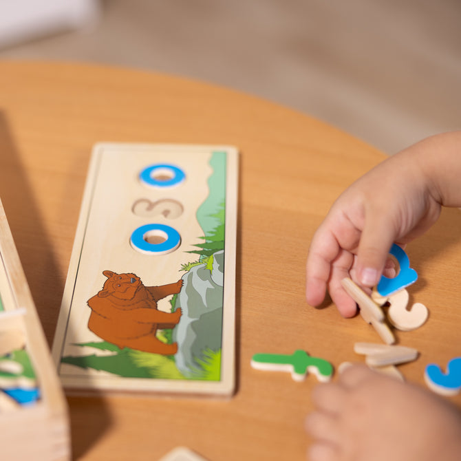 Spanish See & Spell Melissa & Doug