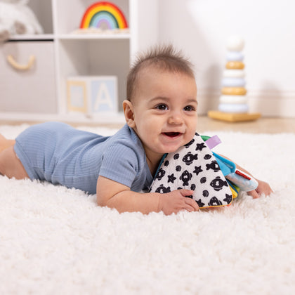 Ocean Tummy Time Triangle| Melissa & Doug