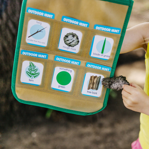 Let's Explore Indoor/Outdoor Scavenger Hunt Play Set- Melissa and Doug