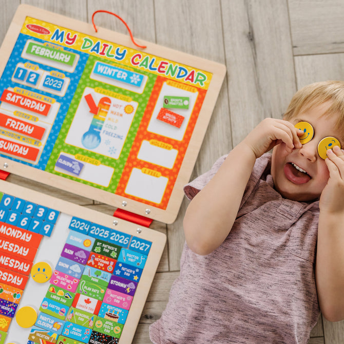 My Magnetic Daily Calendar | Melissa & Doug