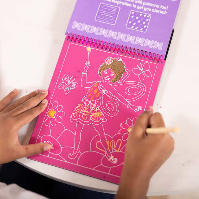 On the Go Scratch Art: Color-Reveal Pad - Fairy Tales